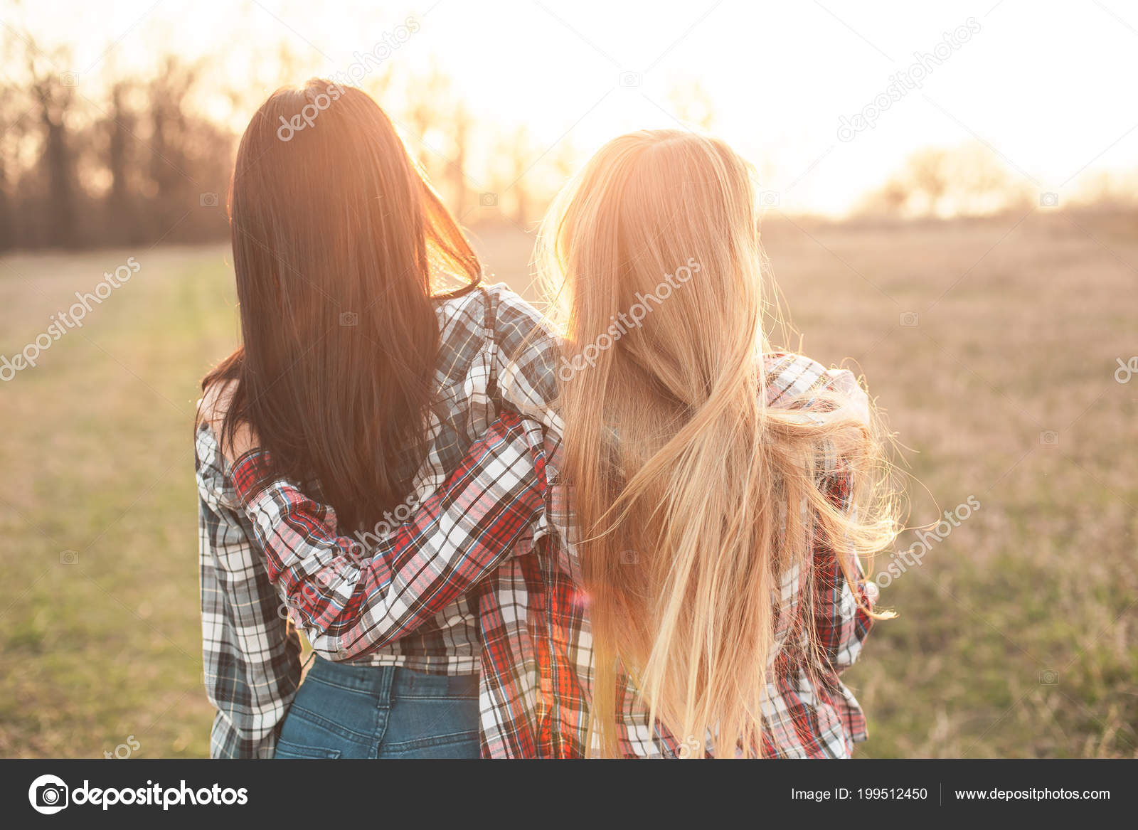 Two Young Woman Looking Sunset Hugging — Stock Photo © Dima_Aslanian ...