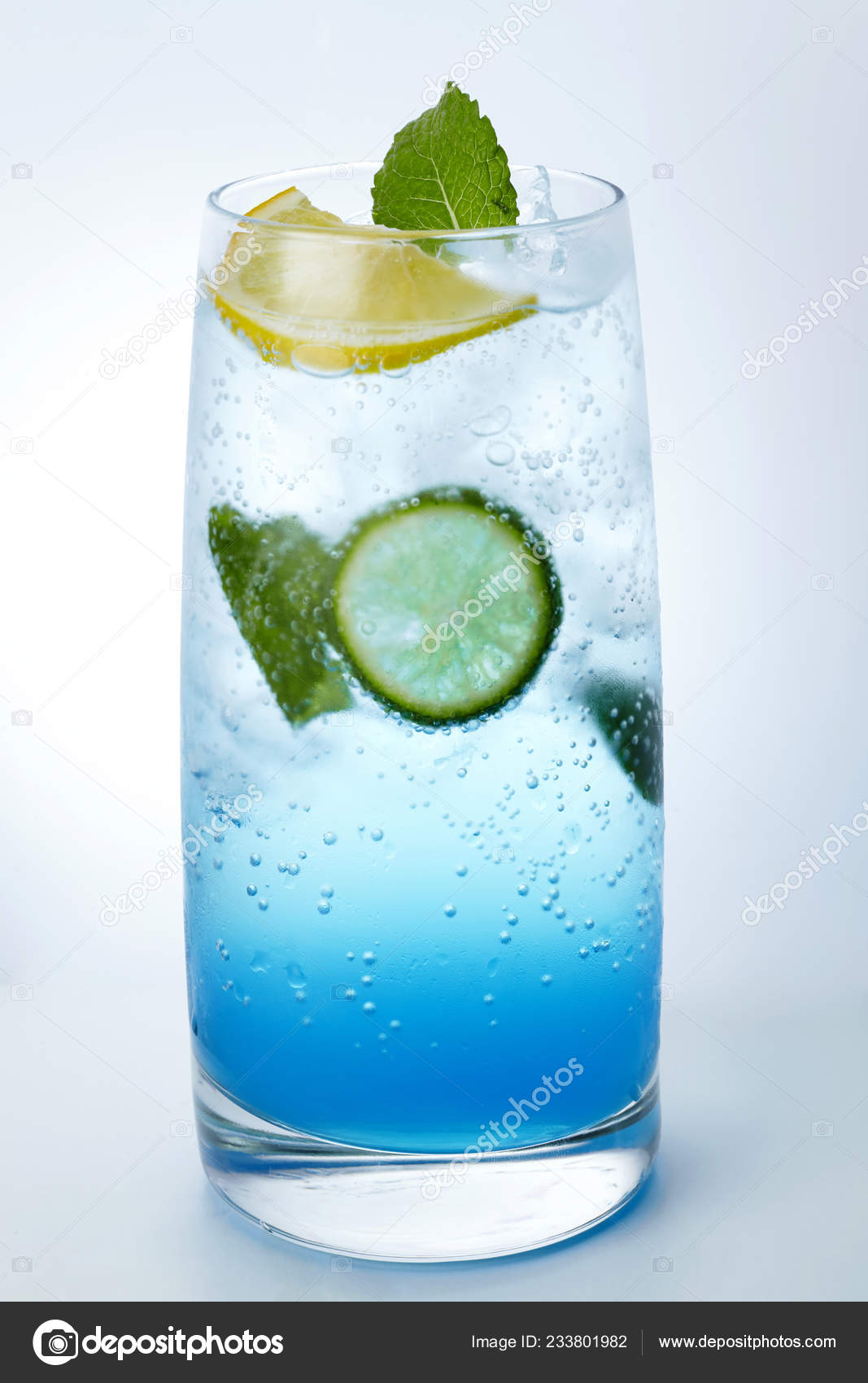 Closeup Glass Refresh Drink Ice Soda Juice Piece Fresh Citrus — Stock ...