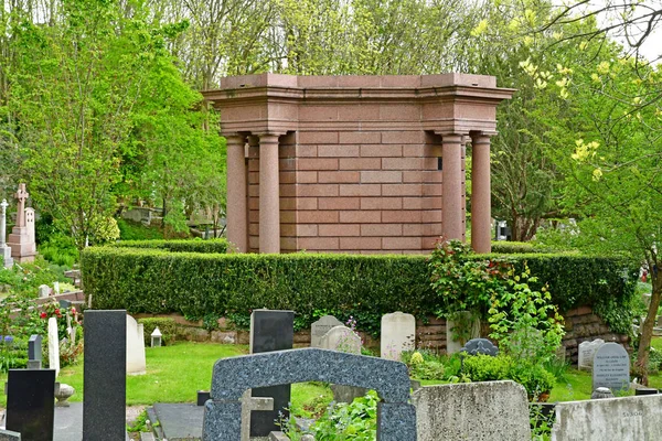 Beckenham cemetery and crematorium Stock Photos, Royalty Free Beckenham ...