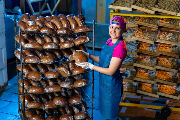 Hot baker Stock Photos, Royalty Free Hot baker Images | Depositphotos®