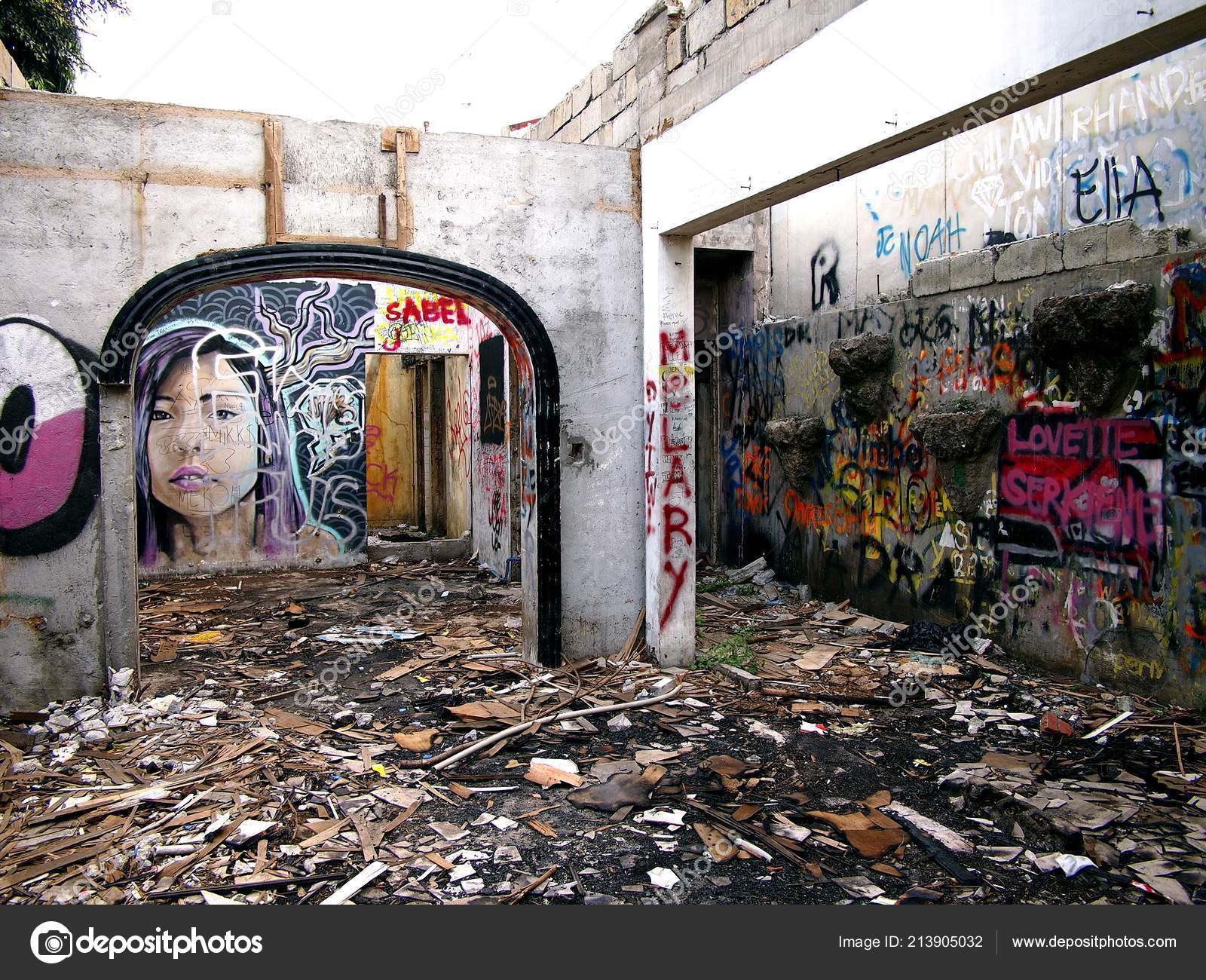 Antipolo City Philippines June 2018 Abandoned Ruined Building Structure ...