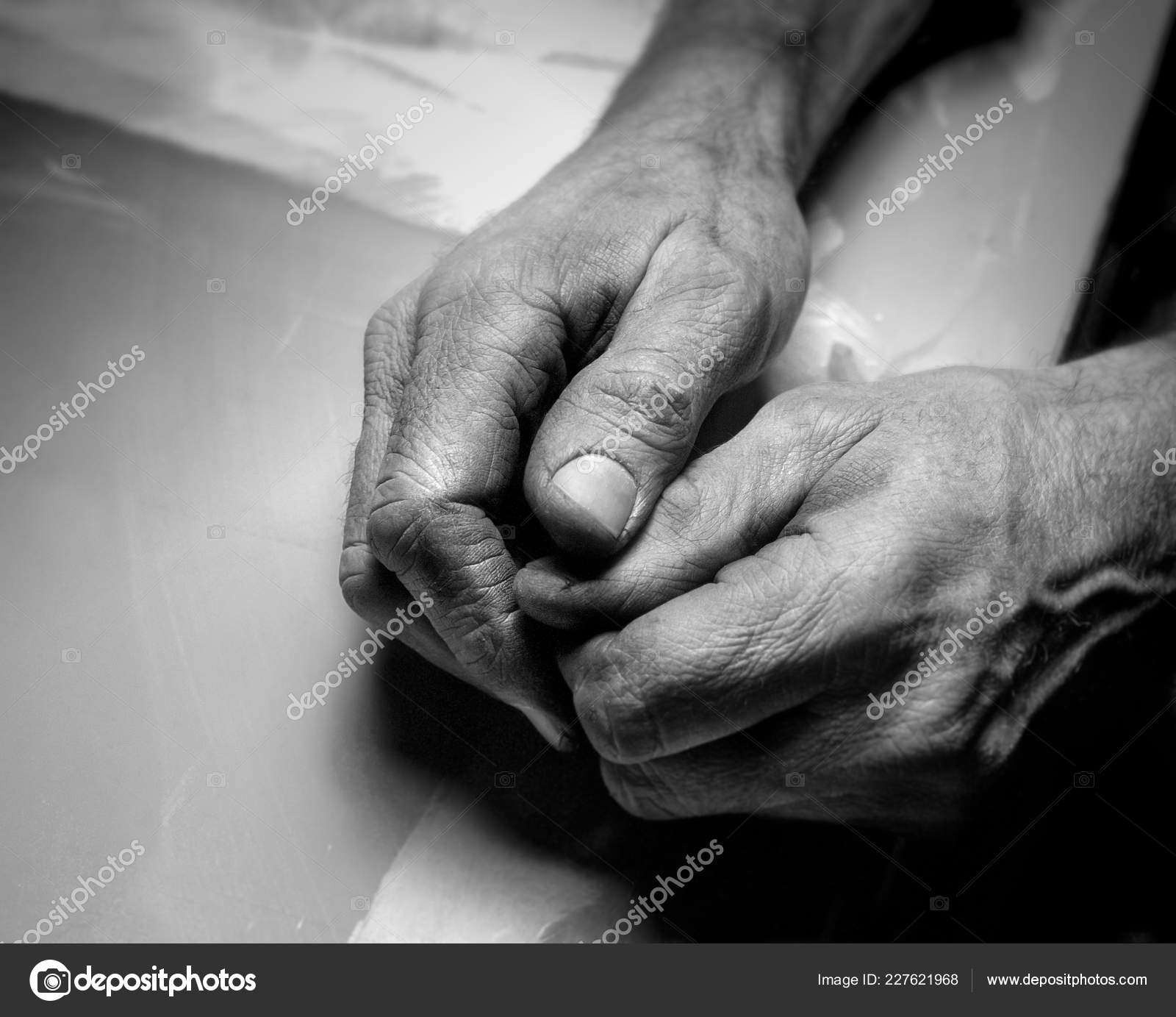 Primer Plano Las Manos Agrietadas Callosas Sucias Trabajador Trabajador ...