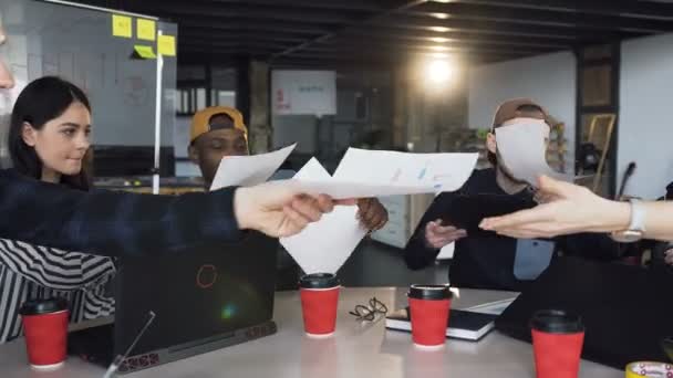 61 Exchange of experiences Videos, Royalty-free Stock Exchange of ...