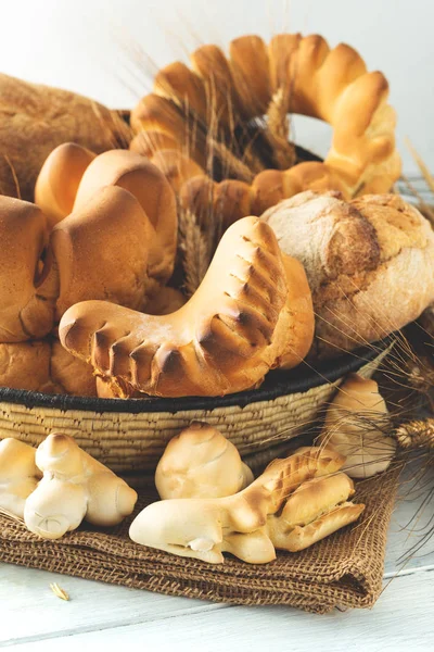 surtido de pan típico sardo 2024