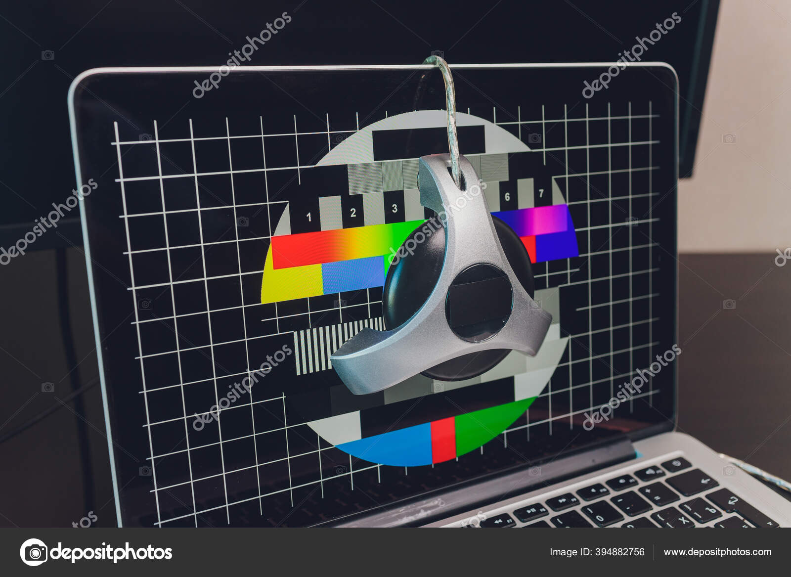 Photographer monitor with Display Calibration in the office, tools for ...