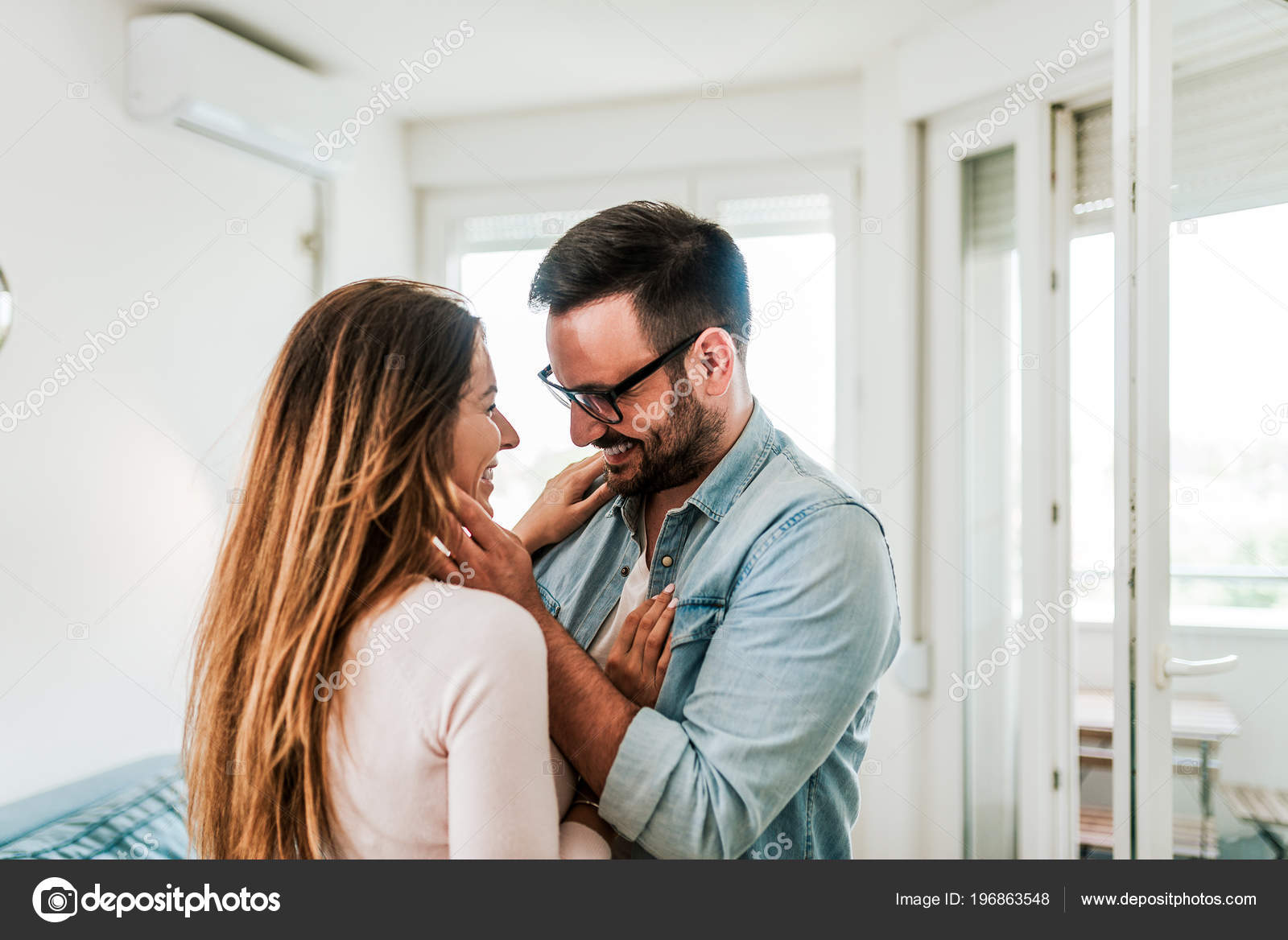 Close Image Couple Love Cuddling — Stock Photo © bnenin #196863548
