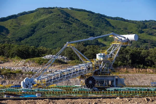 Stacker reclaimer Stock Photos, Royalty Free Stacker reclaimer Images ...