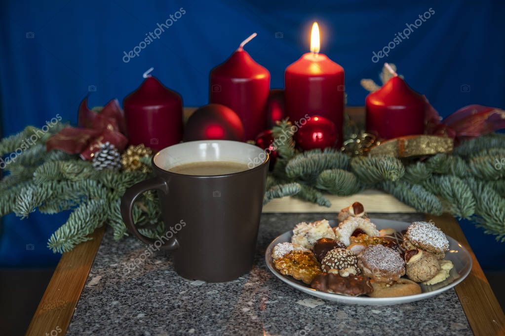 erster Adviento. Ein Zeichen fuer die Weihnachtszeit ist der erste ...