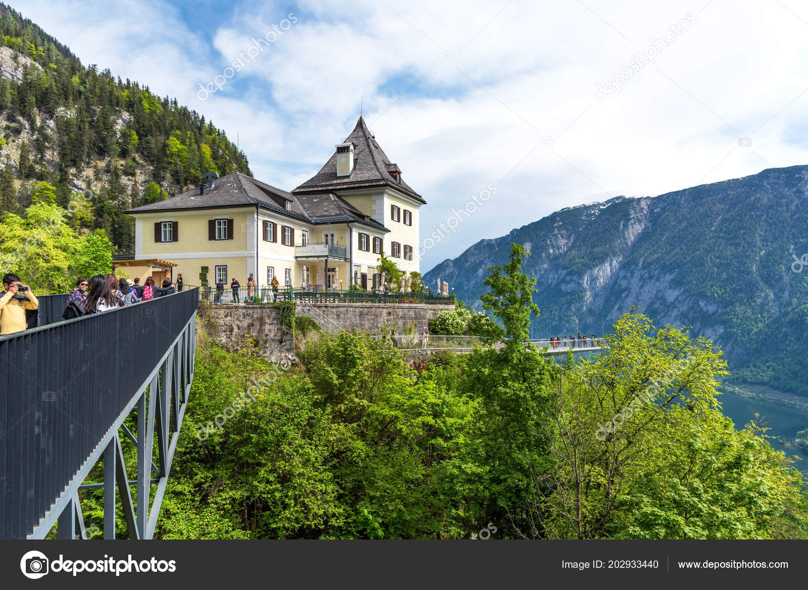 Hallstatt Austria May 2018 Skywalk Hallstatt Rudolfsturm Restaurant ...
