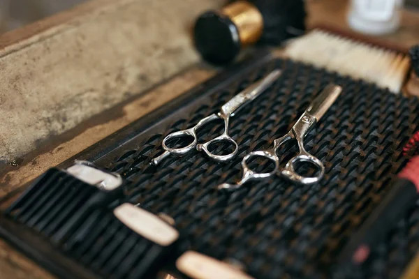 Saloon tools Stock Photos, Royalty Free Saloon tools Images ...