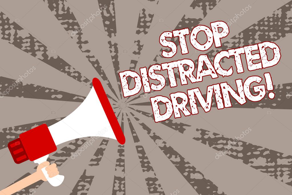 Signo de texto que muestra Stop Distracted Driving. Foto conceptual ... Signo de texto que muestra Stop Distracted Driving. Foto conceptual ...