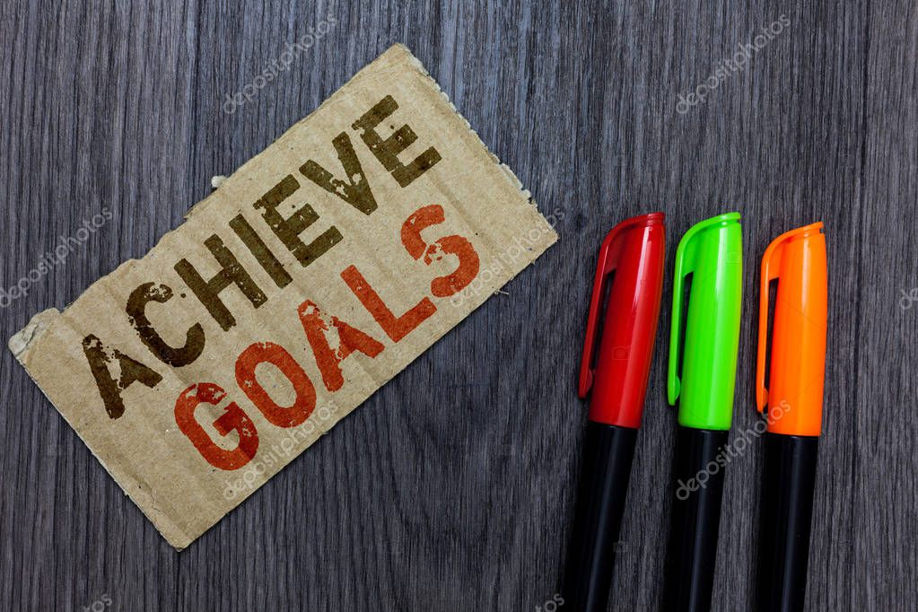 Texto de escritura de palabras Lograr metas. Concepto de negocio ...