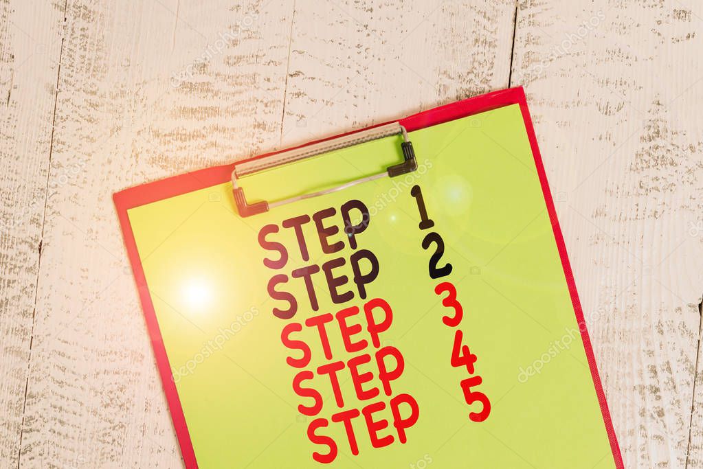 Texto de escritura de palabras Paso 1, 2, 3, 4 y 5.Concepto de negocio ...