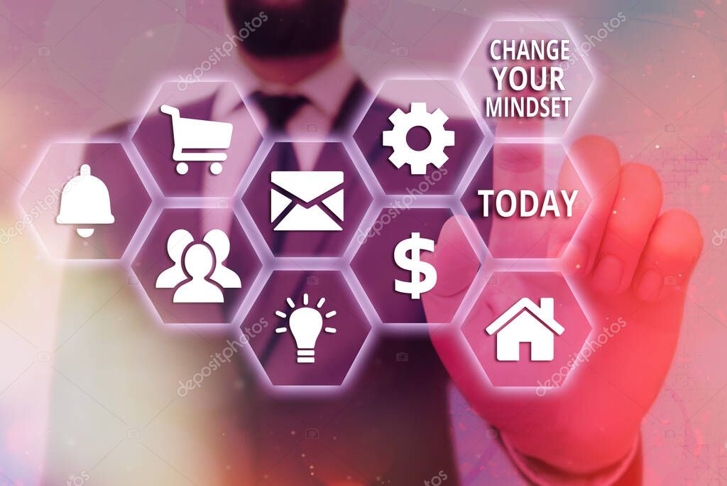 Texto de escritura de palabras Cambie su mentalidad. Concepto de negocio para el desarrollo ...