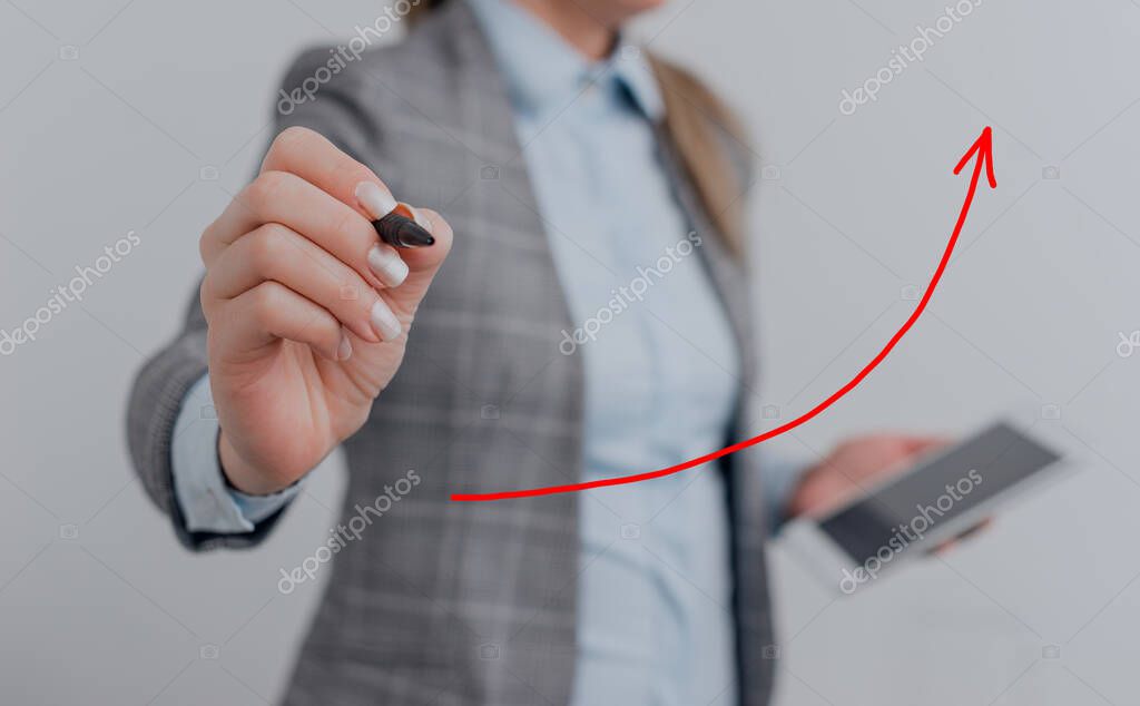 Ilustración de la curva de la punta de flecha que enfrenta el aumento ...