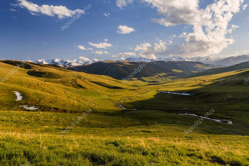 La meseta de Assy, tambi n conocida como Assy-Turgen, se encuentra al ...