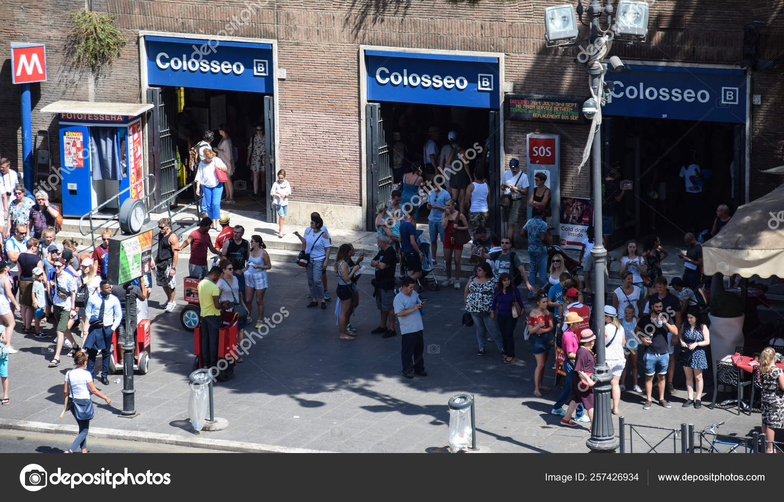 Colosseo metro station – Stock Editorial Photo © RogerUtting #257426934