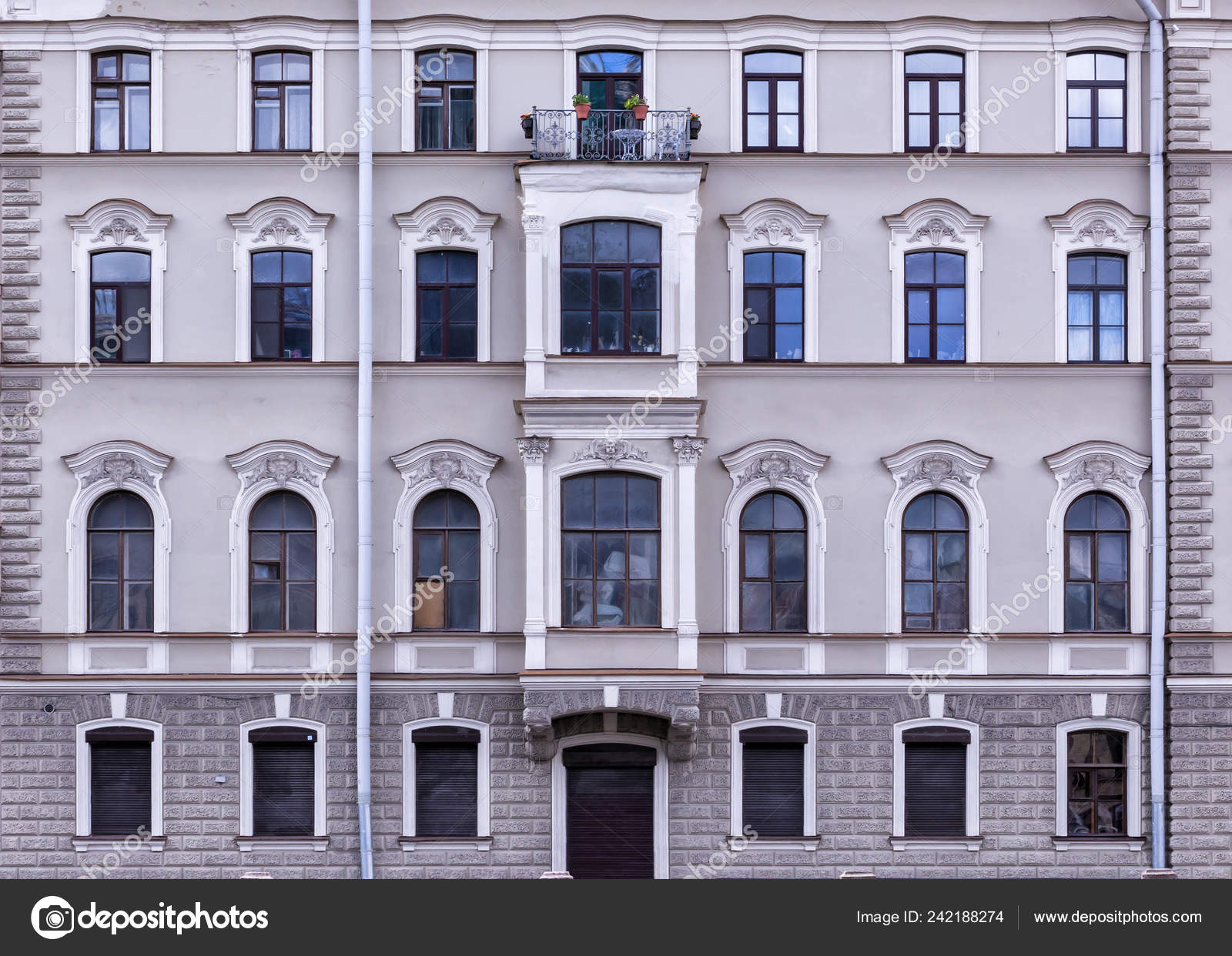 Vintage Architecture Classical Facade Residential Building Bay Window ...