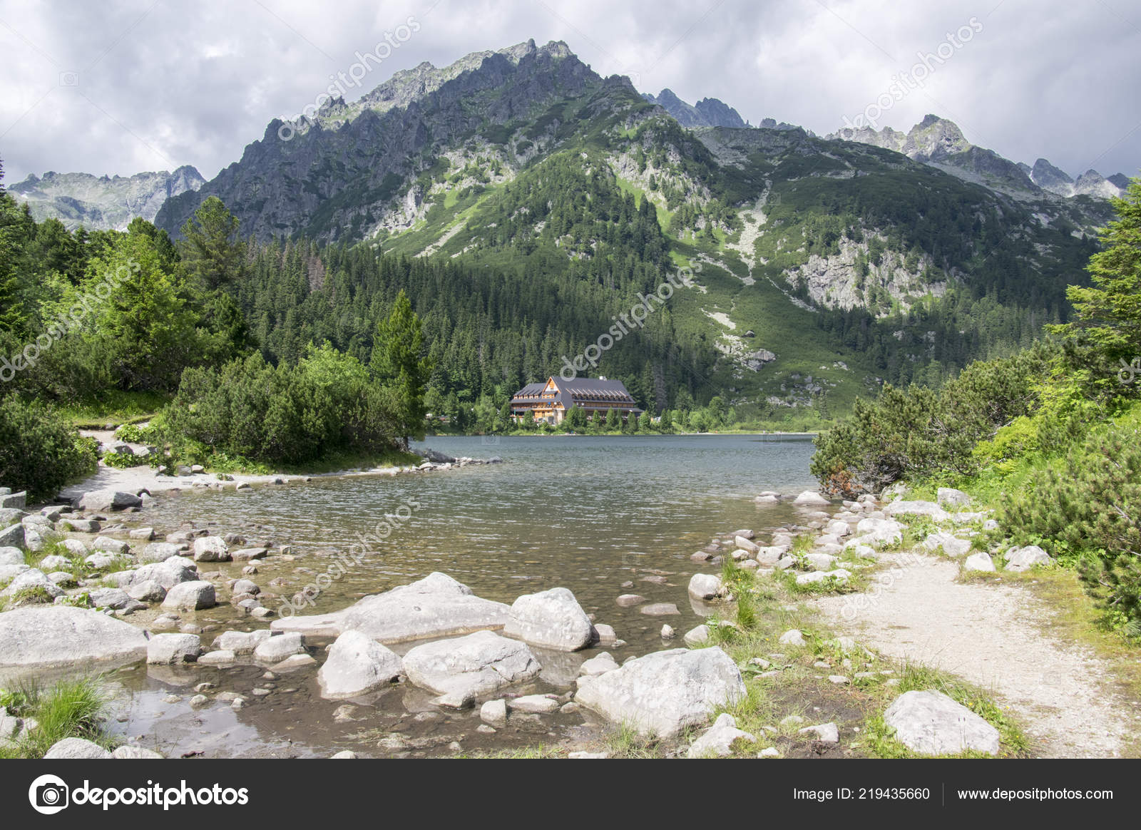 Moraine Afgedamd Meer Popradske Pleso Geweldige Natuur Hoge Tatra ...