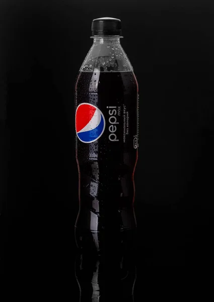 Bouteille de pepsi images libres de droit, photos de Bouteille de pepsi | Depositphotos