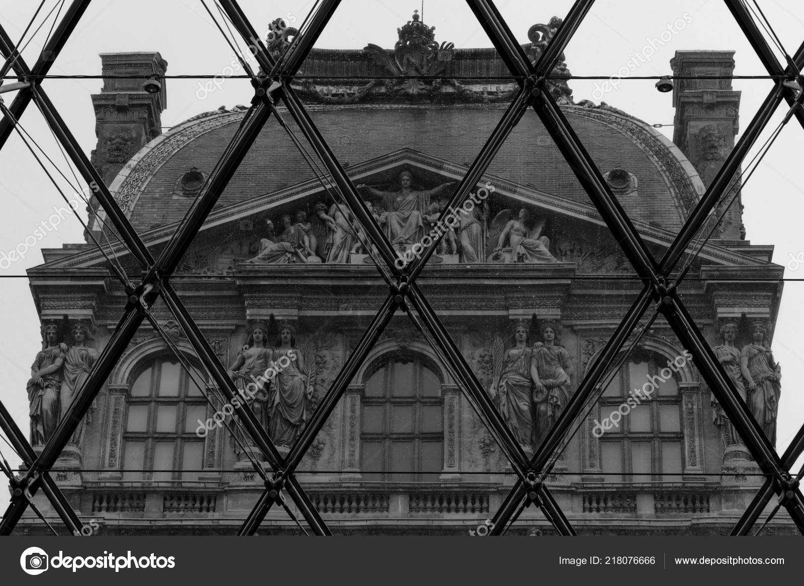 Geometrical Forms Shaped Parts Louvre Pyramid Glass Pyramid Created Pei ...