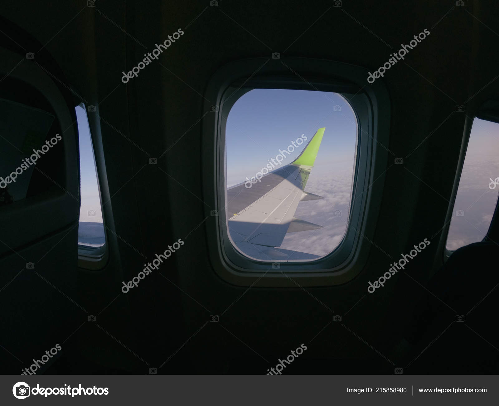 Aiplane Aircraft windows view on the wing aircraft, airlines , aviation ...