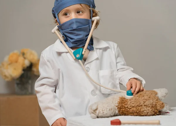 Child doctor kit Stock Photos, Royalty Free Child doctor kit Images ...