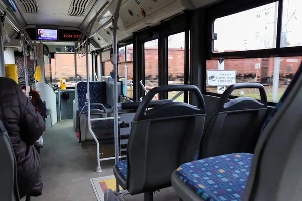 City bus inside fotos de stock, imágenes de City bus inside sin ...
