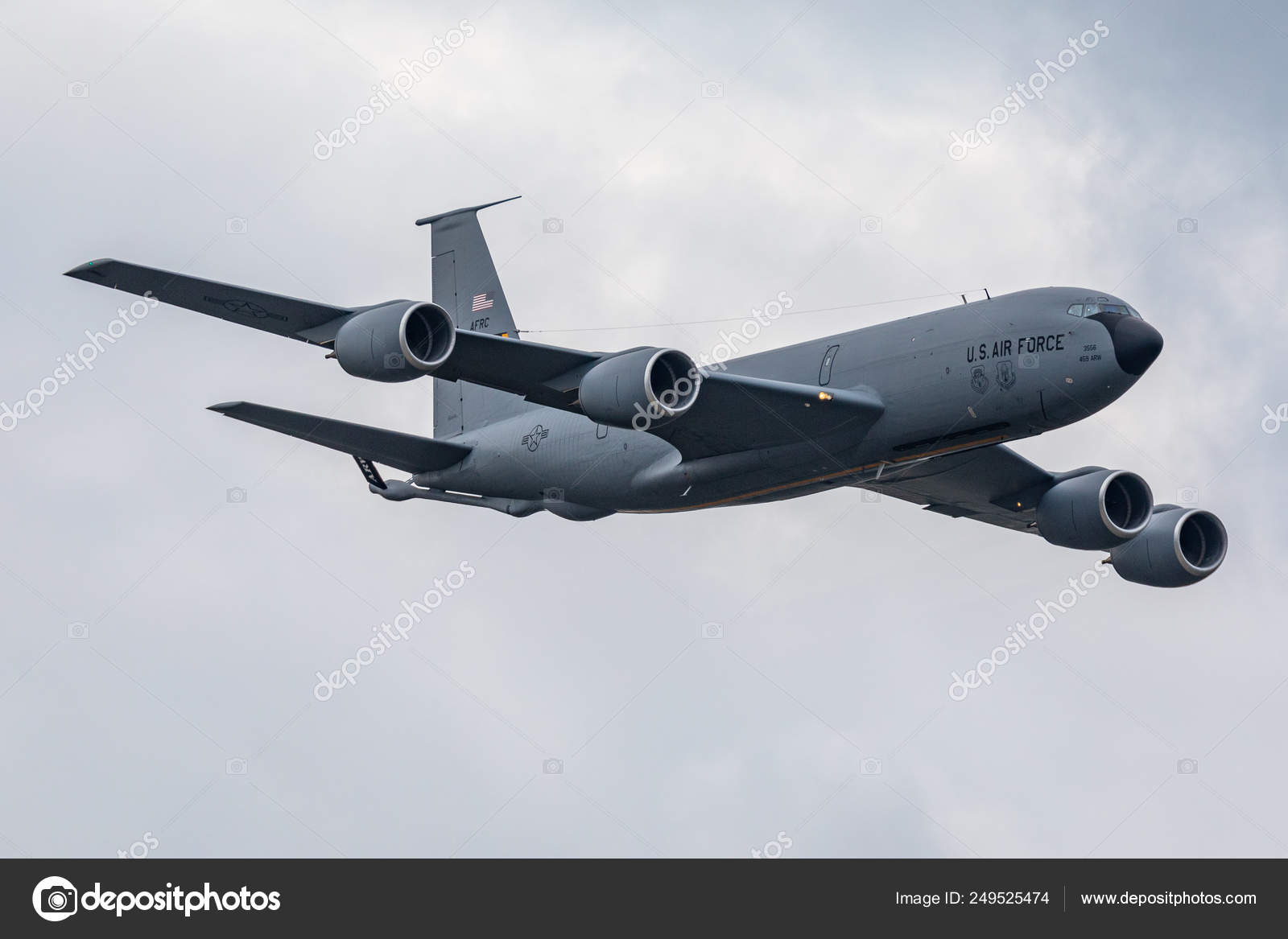 Kc 135 Clipart