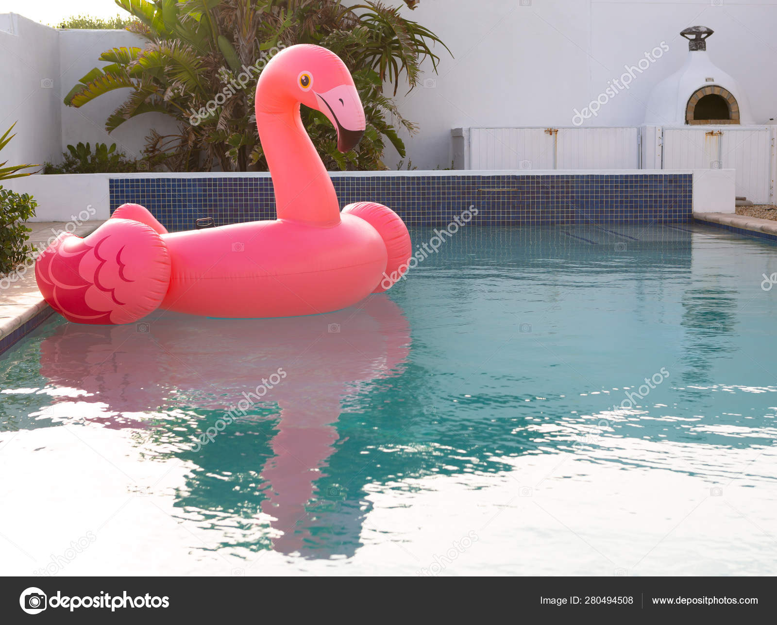 Pink Flamingo Bird Shape Inflatable Tube Floating Swimming Pool ...