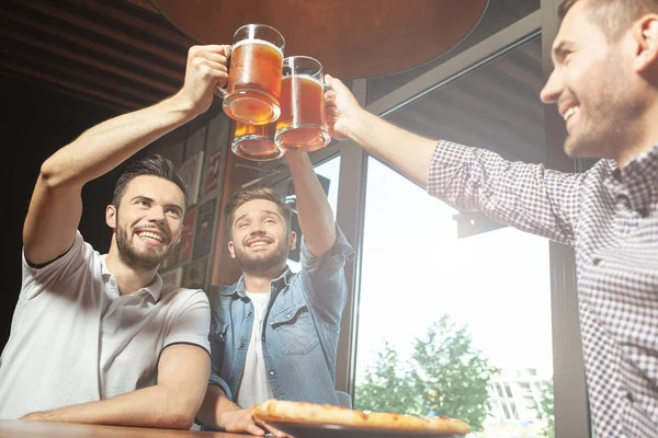 Fotos de People enjoy drinks, Imagens de People enjoy drinks sem ...