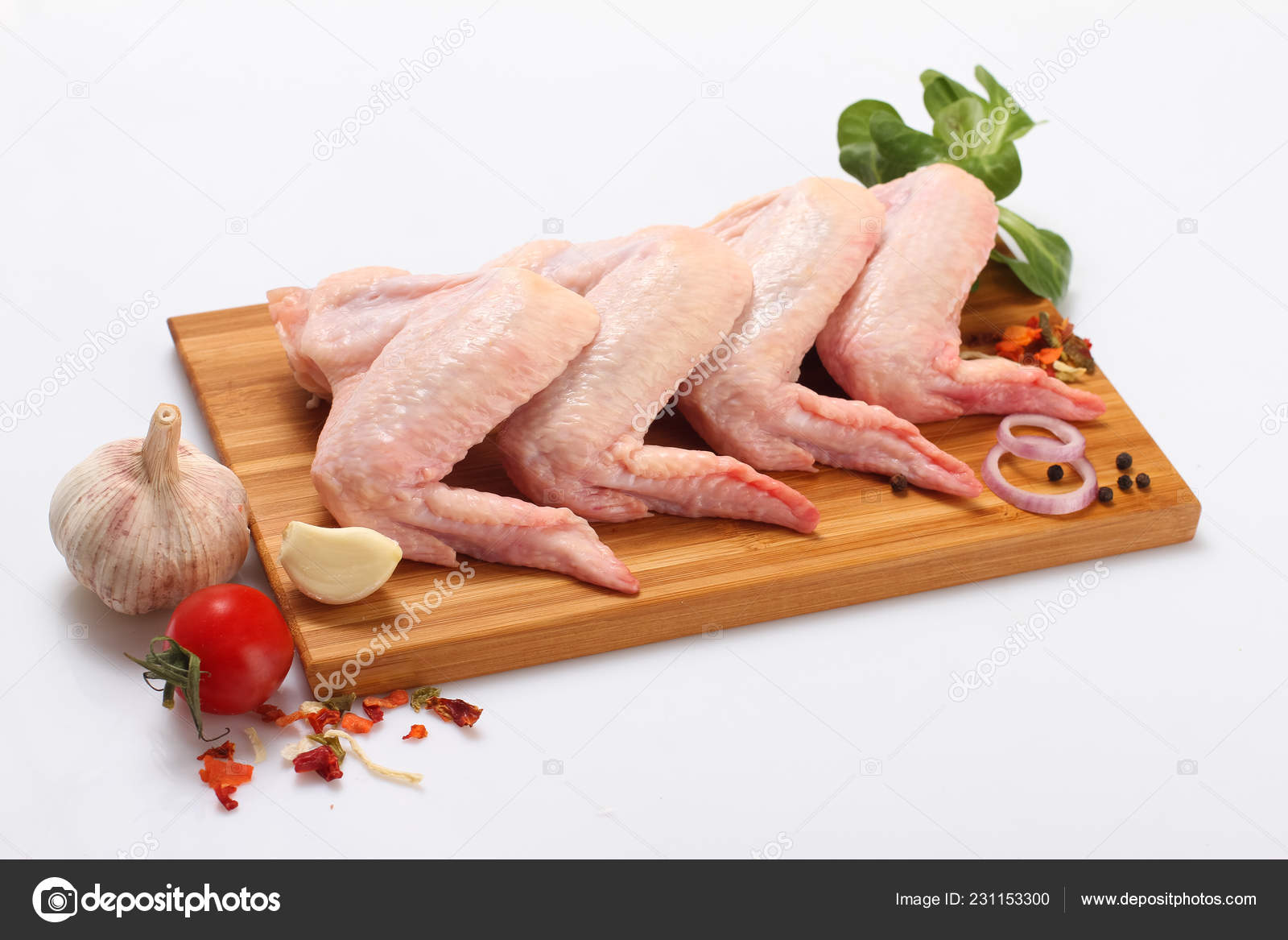 Raw Chicken Small Pieces Green Leaves — Stock Photo © Vadlen #231153300