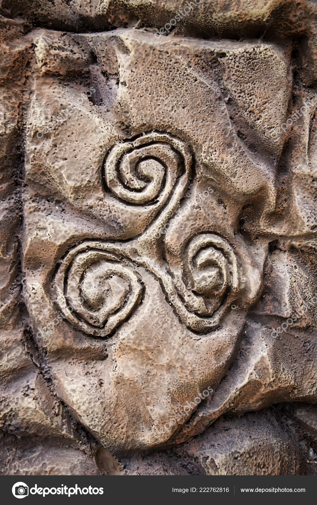 Celtic Triskelion Meaning