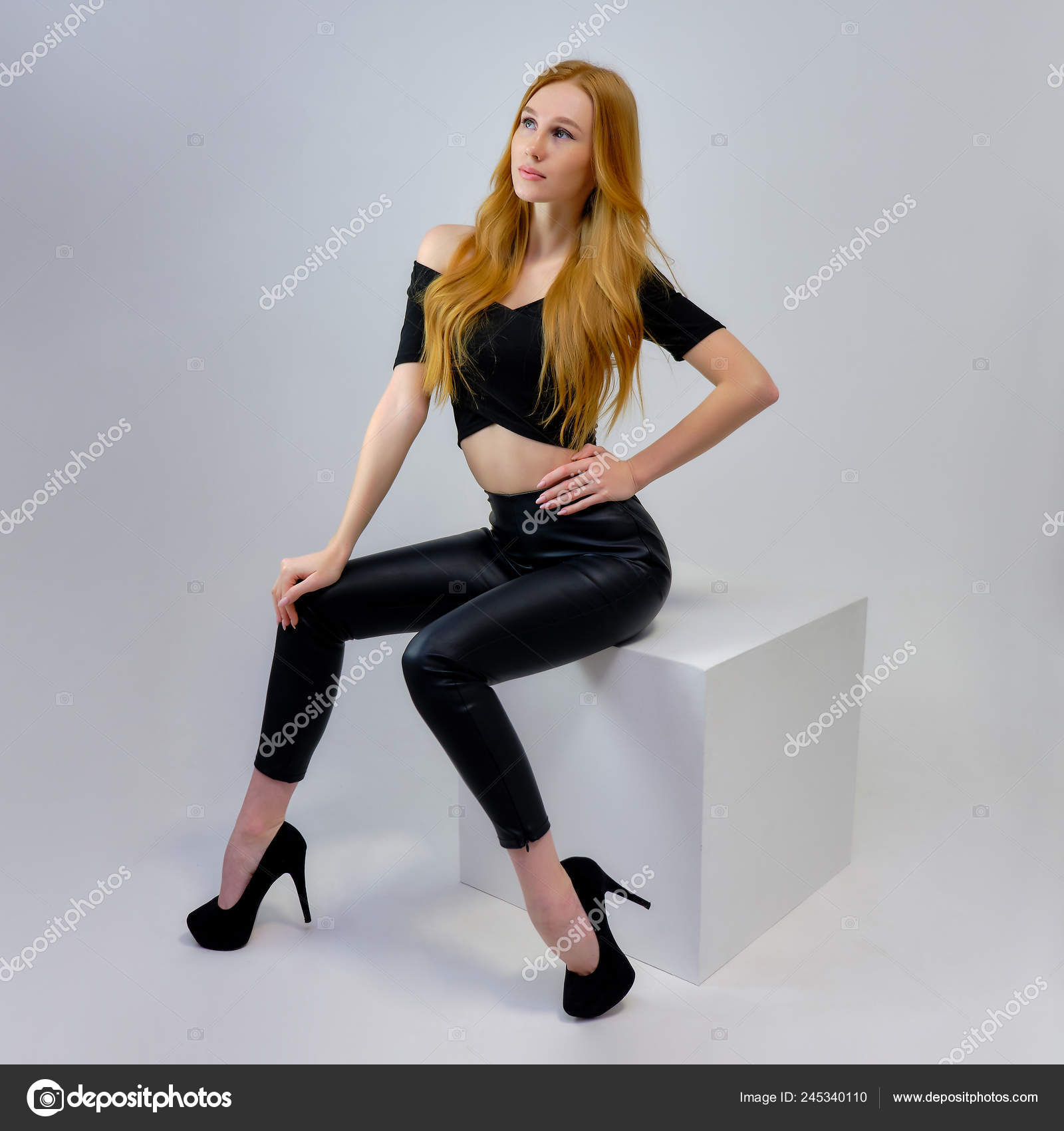 Concept Portrait Pretty Beautiful Red Haired Girl Talking Gray ...