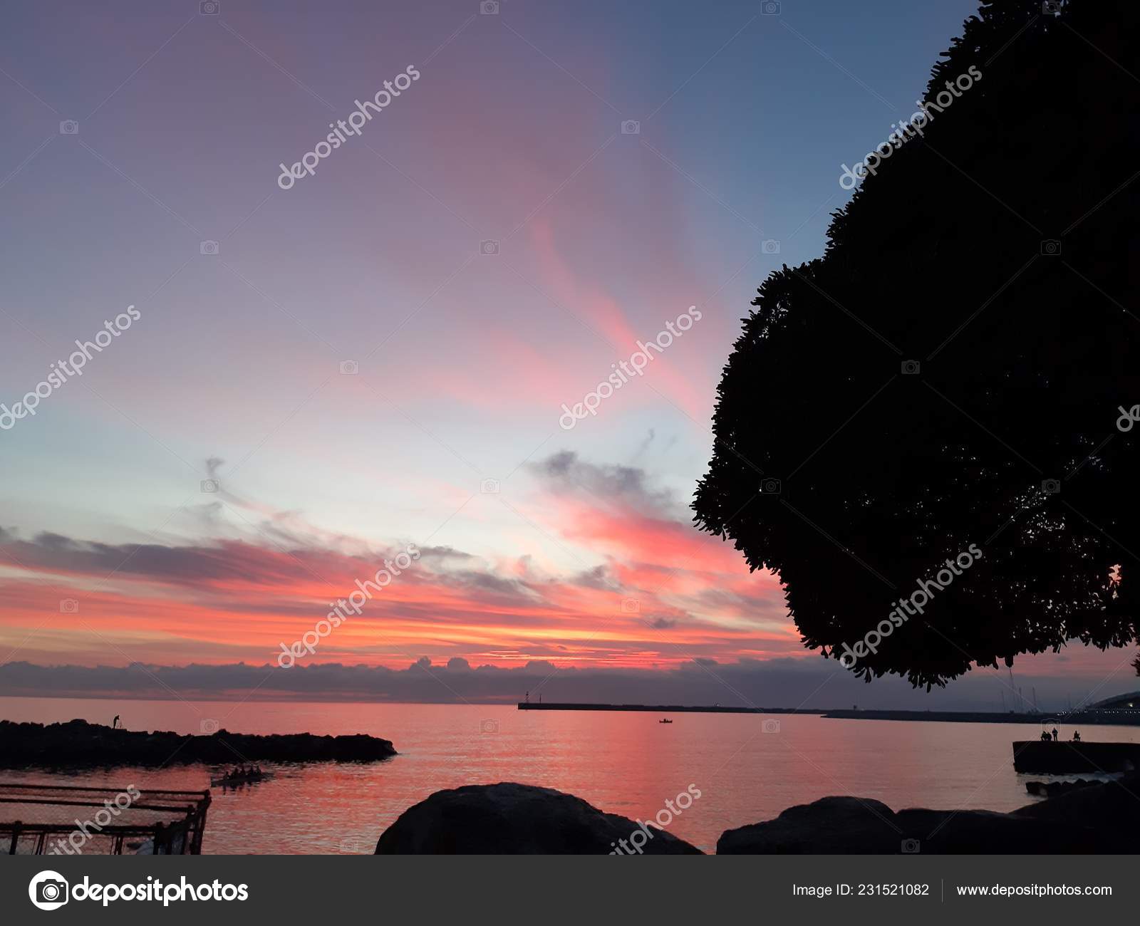 Amazing Sunset Sea Genova Spring Days Some People — Stock Photo ...