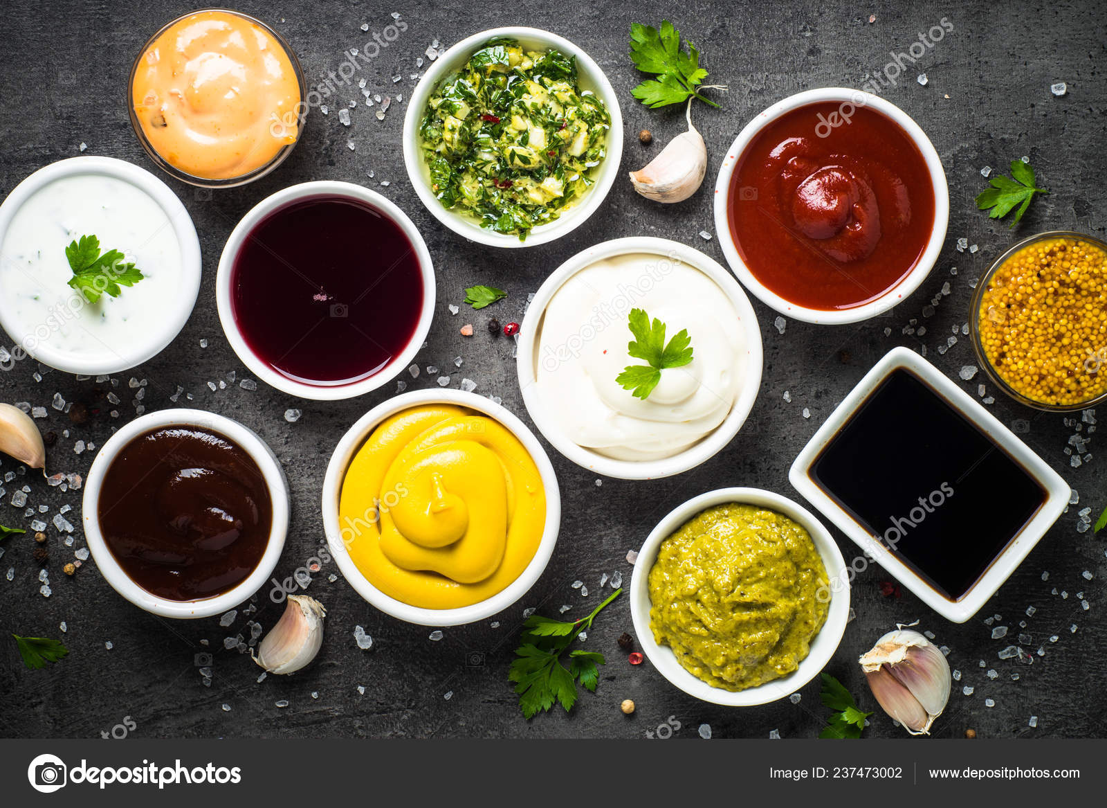Sauce set assortment - mayonnaise, mustard, ketchup and others t Stock ...