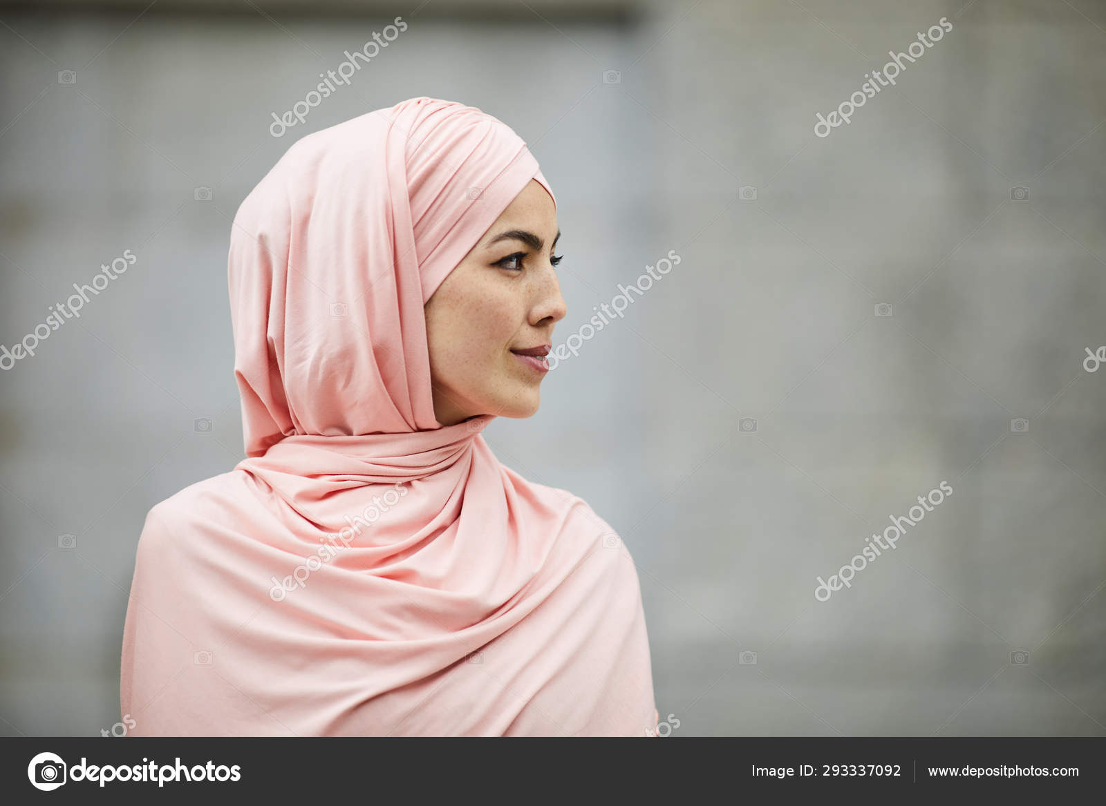 Side View Content Introspective Young Muslim Woman Islamic Faith ...