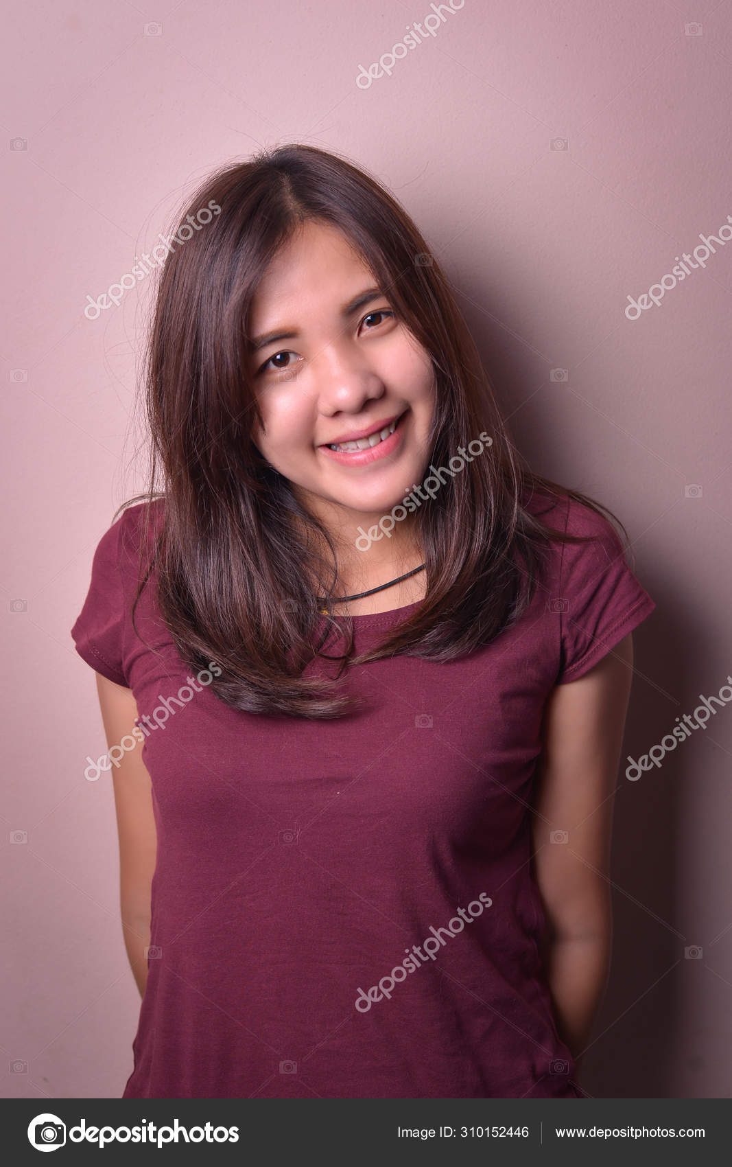 Asian Woman Smiling Happily Half Body Shot — Stock Photo © wichaiphoto ...