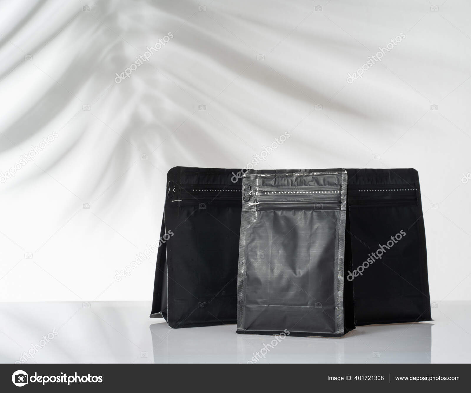Blank black standing pouch container Stock Photo by ©odua 401721308