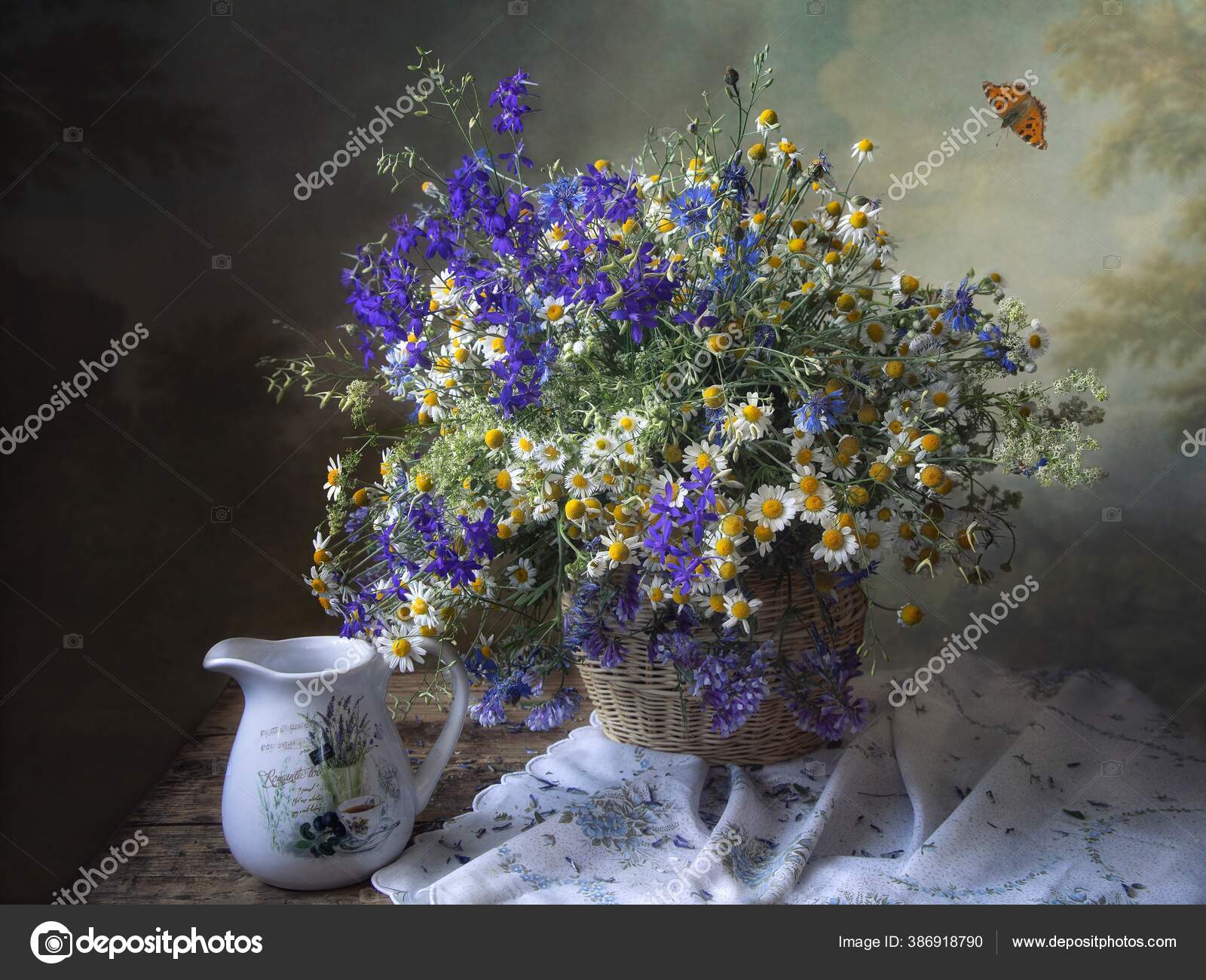 Summer's Still Life Bouquet Field Flowers — Stock Photo © daykiney ...