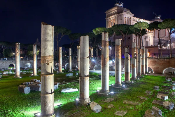 Ancient monuments in rome Stock Photos, Royalty Free Ancient monuments ...