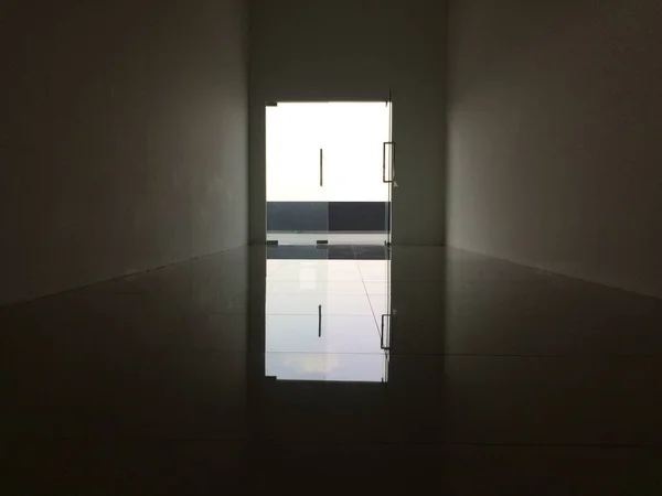 Light through door Stock Photos, Royalty Free Light through door Images ...