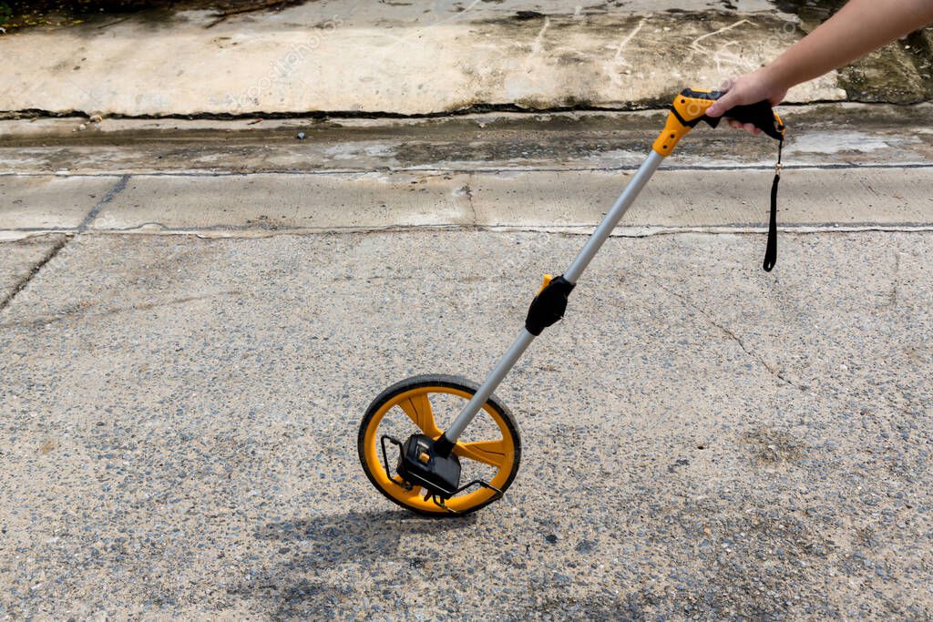 Dispositivo de medición de distancia. Herramienta de medición de distancia rodante. Herramienta ...