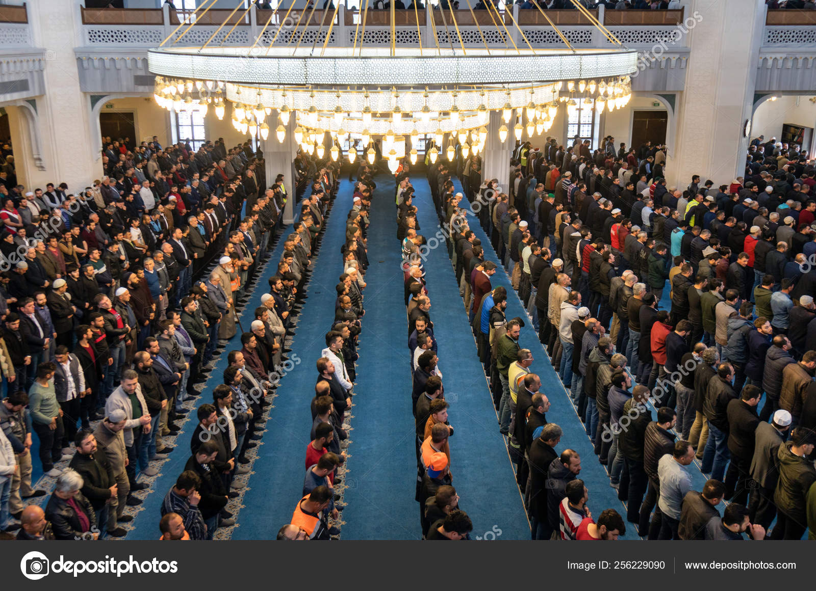 Muslims friday pray in mosque — Stock Editorial Photo © ikurucan #256229090