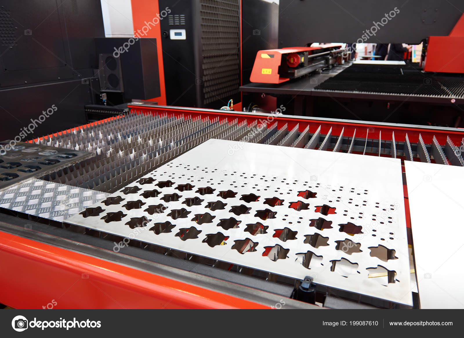 Sheet Metal Laser Cutting Machine Stock Photo by ©ryzhov 199087610