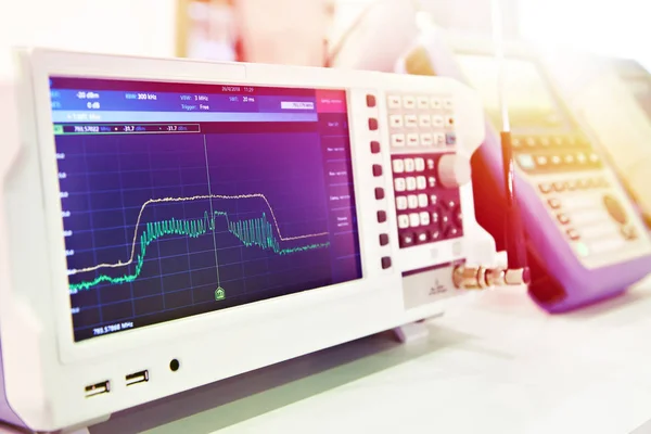Electromagnetic spectrum Stock Photos, Royalty Free Electromagnetic ...