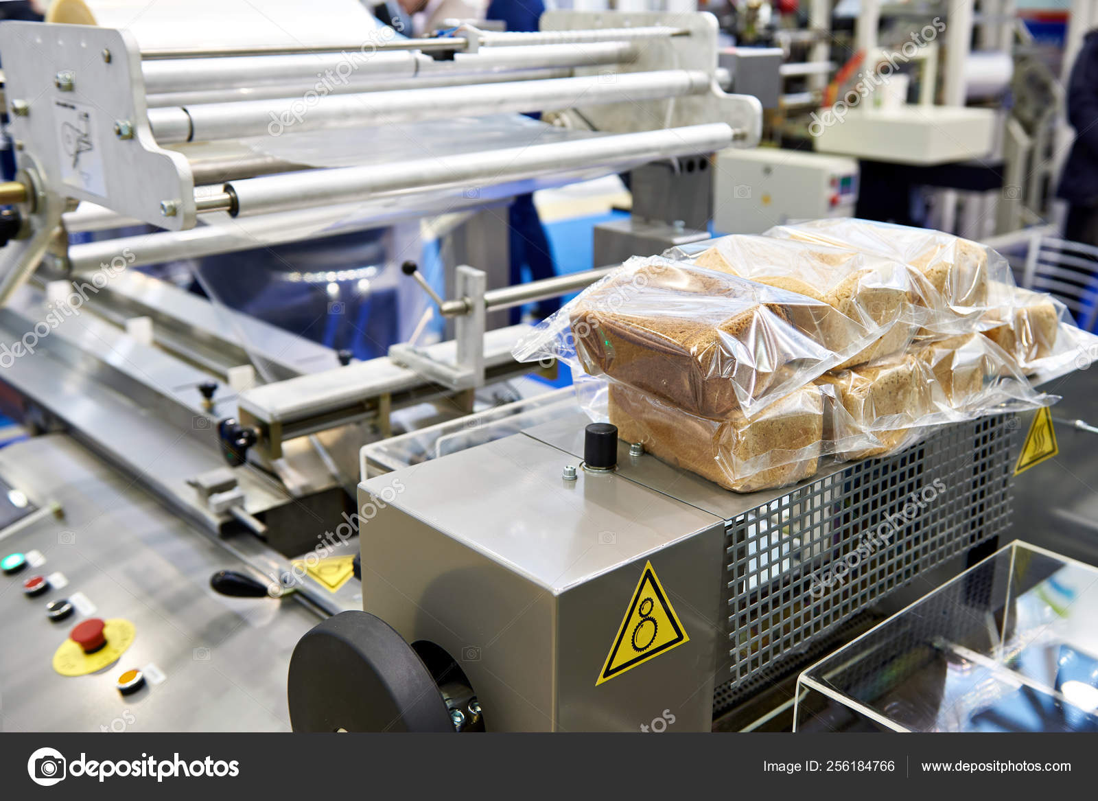 Bread packaging machine — Stock Photo © ryzhov #256184766
