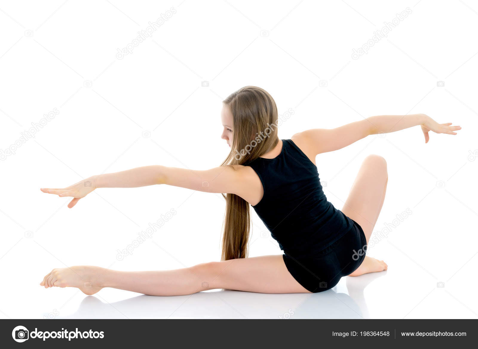 The gymnast perform an acrobatic element on the floor. — Stock Photo ...