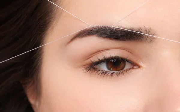 Eyebrow threading Stock Photos, Royalty Free Eyebrow threading Images ...