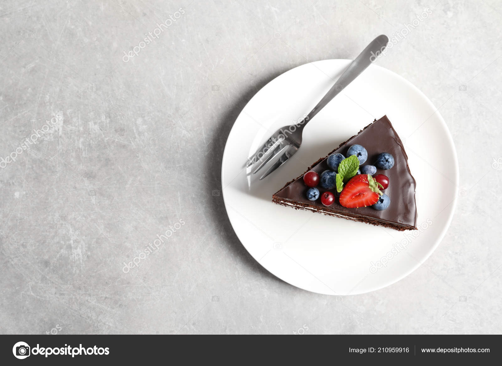 Plate Slice Chocolate Sponge Berry Cake Grey Background Top View Stock ...
